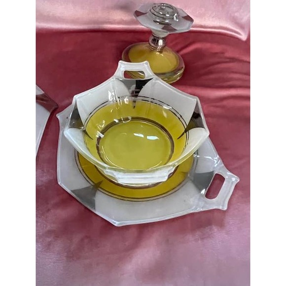 unknown | Dining | Unique Vintage Glass Serving Set | Poshmark